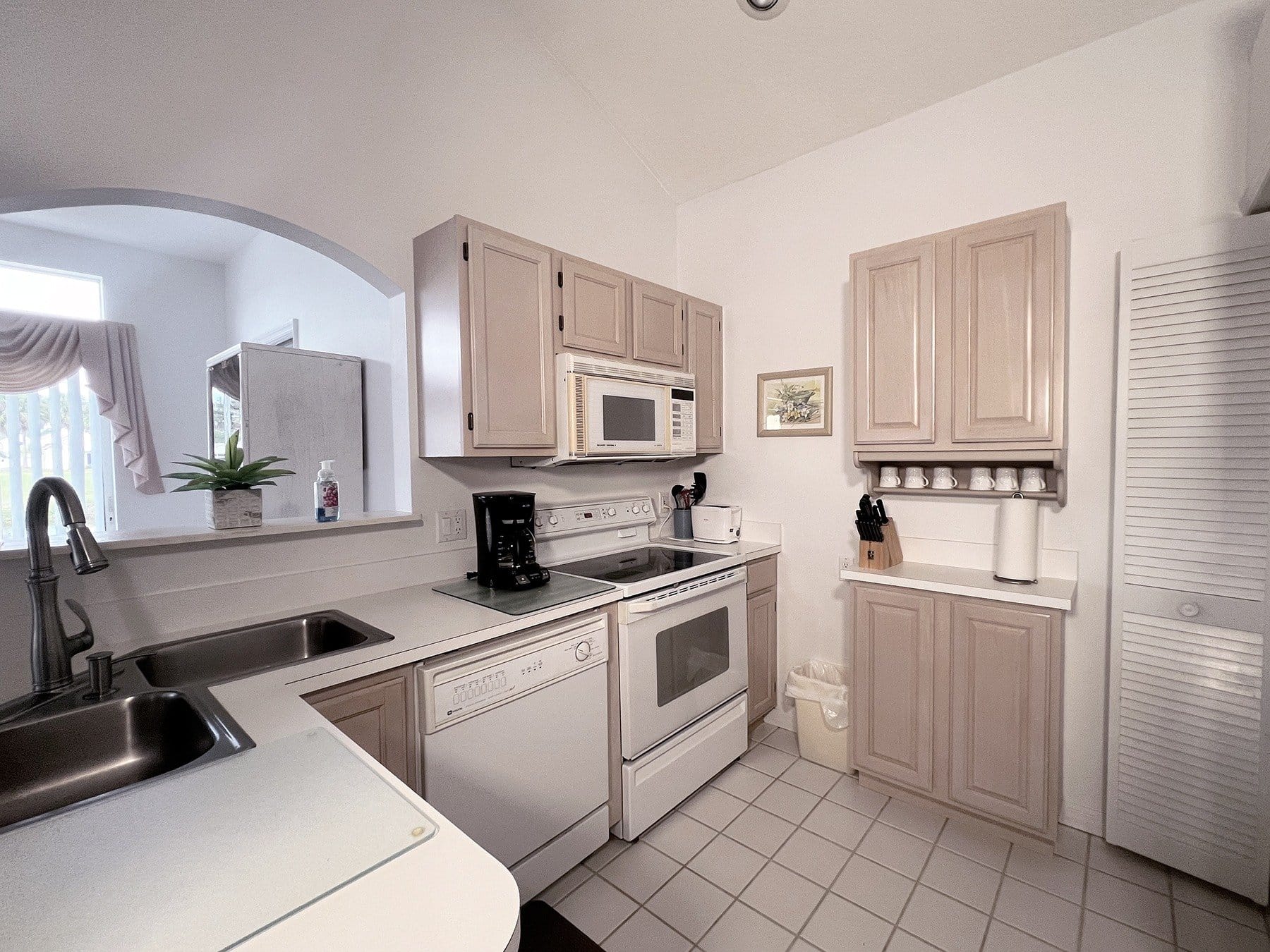 517 Twin Lakes Drive - The Great Outdoors